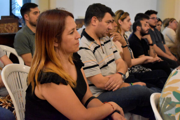 Lucha contra el cáncer de mama: se presentó el libro “Chandra, una ...